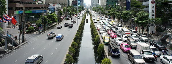 Embouteillages à Bangkok - Paris-Singapore